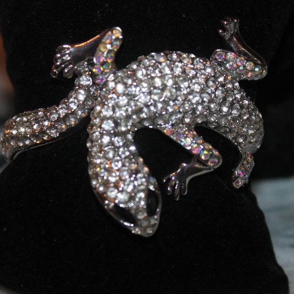 Unbranded | Jewelry | Nwt Wild Life Clear Ab Crystal Lizard Bracelet ...